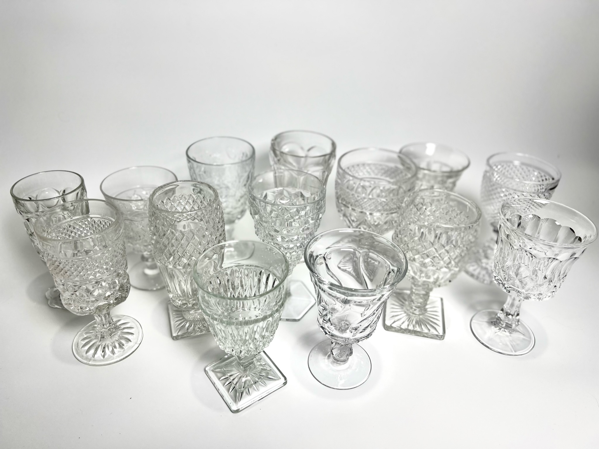 Vintage Glassware Clear Collection - Retro Vibes